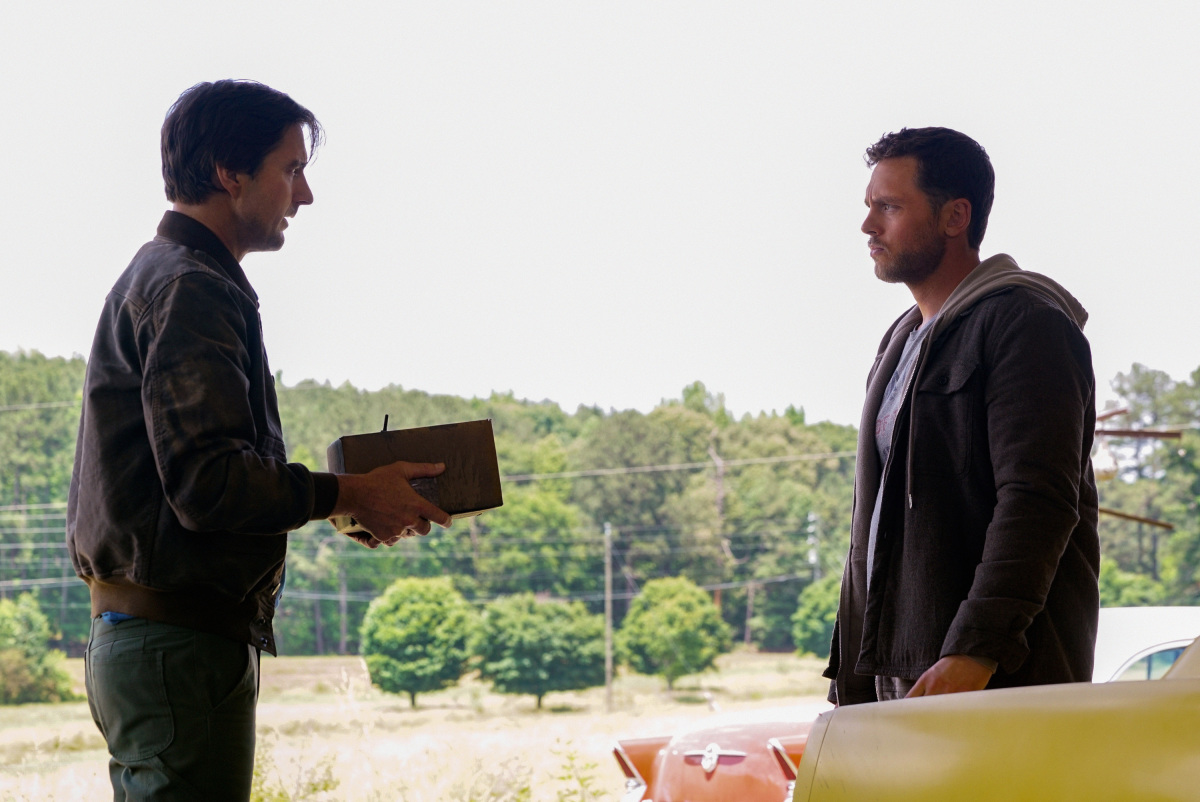 'Stargirl' 1x05 Photos: "Hourman and Dr. Mid-Nite" - Fangirlish