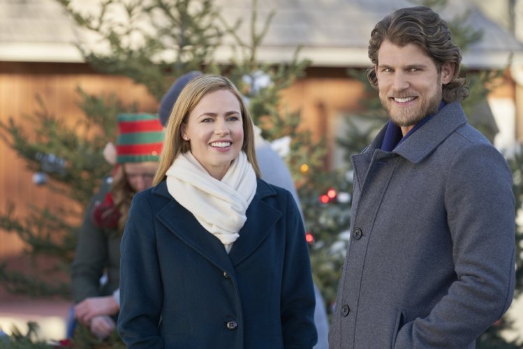 Project Christmas Wish? Sign Us Up! - Fangirlish