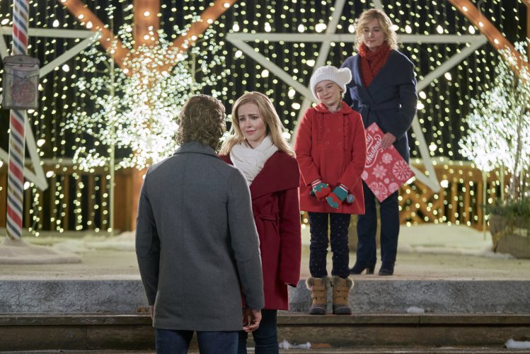 Project Christmas Wish? Sign Us Up! - Fangirlish