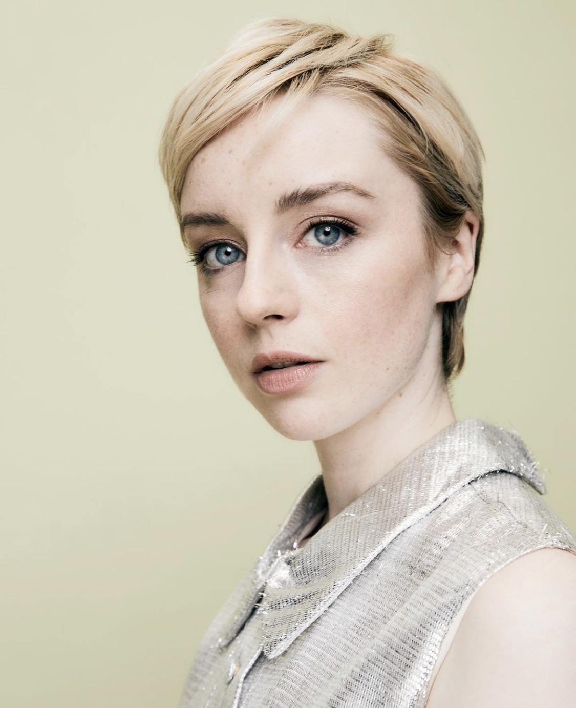 White Lie Star Kacey Rohl Talks About Her Experience, Lies And Arrow