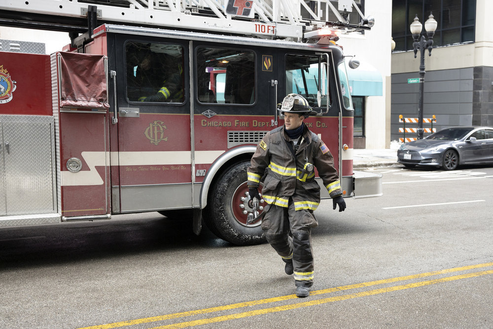 'Chicago Fire' 9x09 Pictures: "Double Red" - Fangirlish