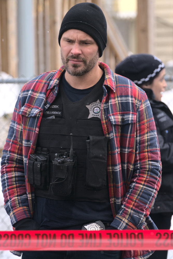 'Chicago P.D.' 8x10 Pictures: "The Radical Truth" - Fangirlish