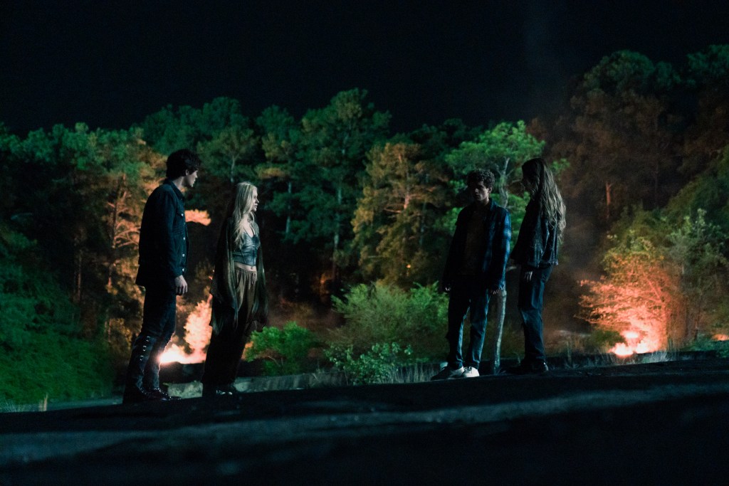 'Wolf Pack' 1x01 Review: "From a Spark to a Flame" - Fangirlish