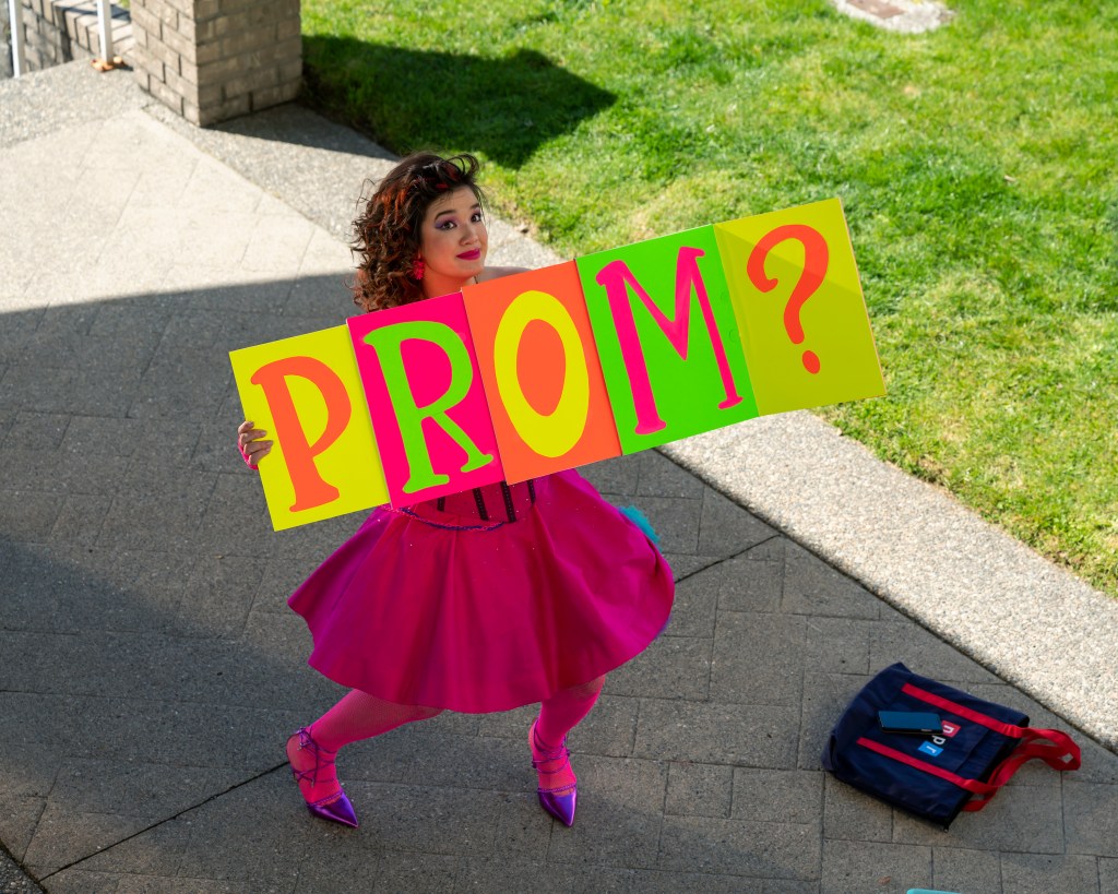 The Disney Channel Releases Photos For 'Prom Pact' - Fangirlish