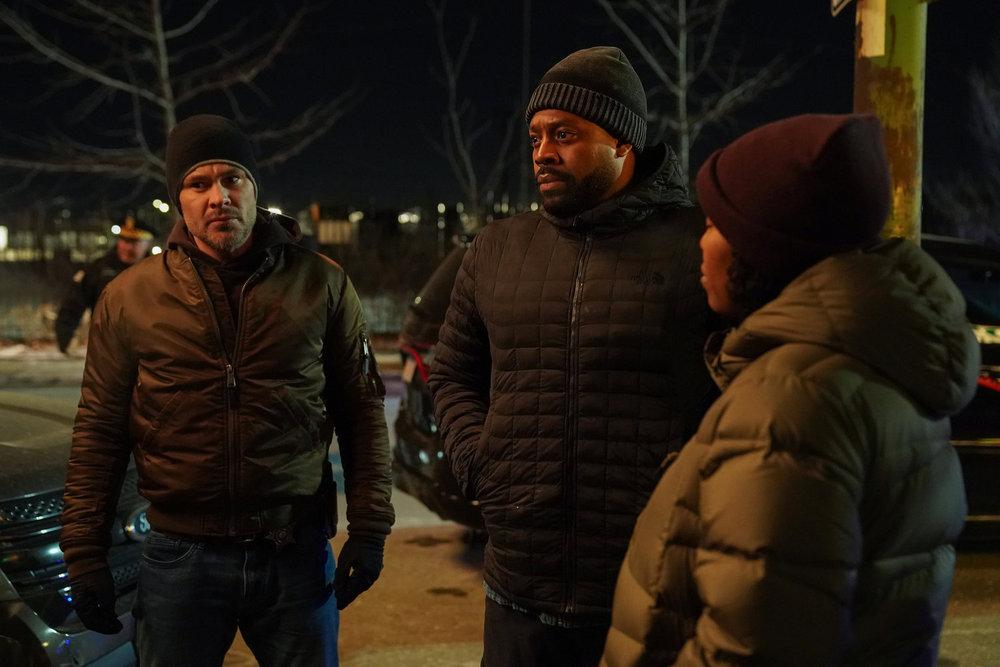 Chicago P.D. Season 12, Episode 16 Preview: ‘Seen and Unseen’ - Fangirlish