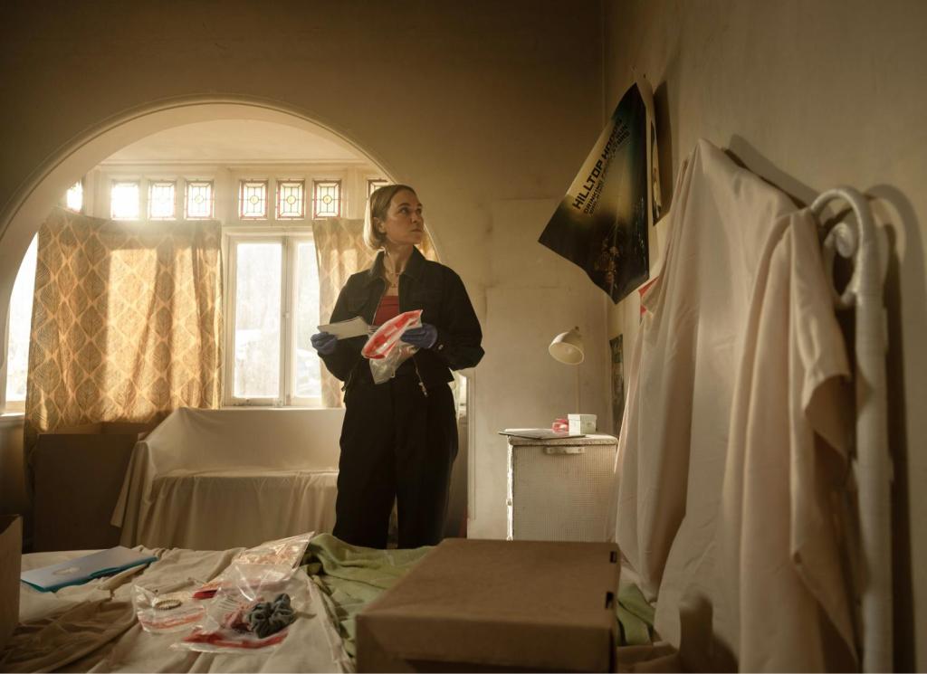 NCIS: Sydney Season 3, Episode 8 Preview: 'Turkey Shoot' - Fangirlish