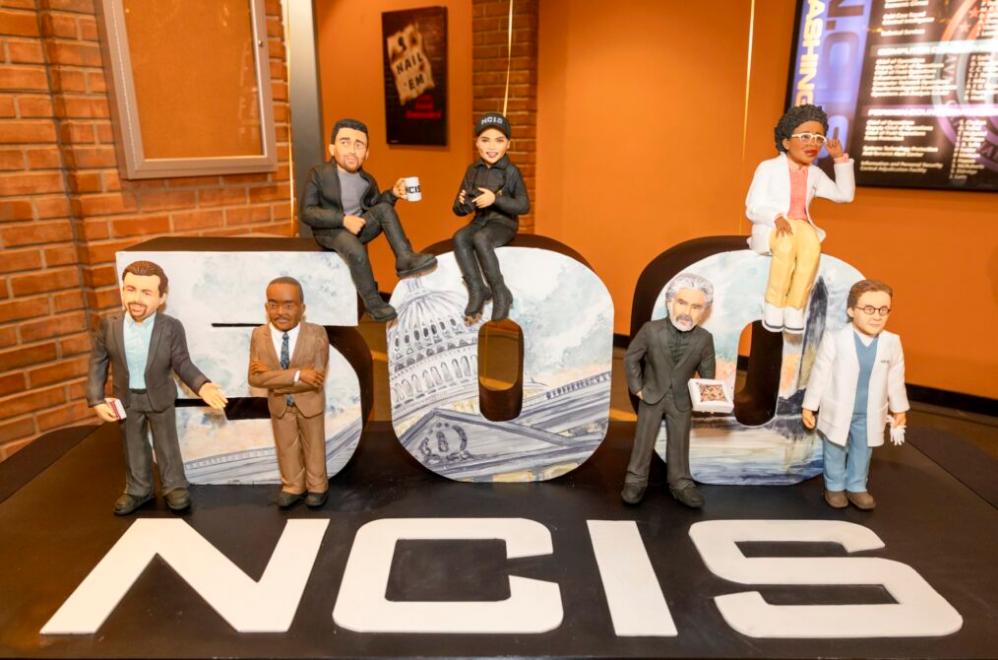 NCIS Celebrates 500 Episodes with Epic-Looking Cake - Fangirlish